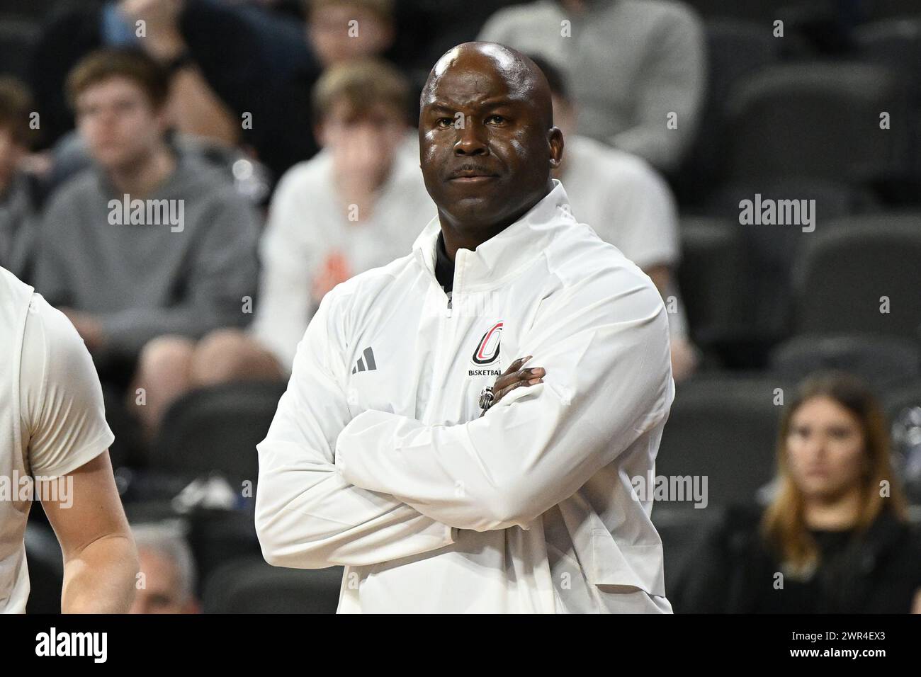 Nebraska-Omaha Mavericks head coach Chris Crutchfield looks on during ...