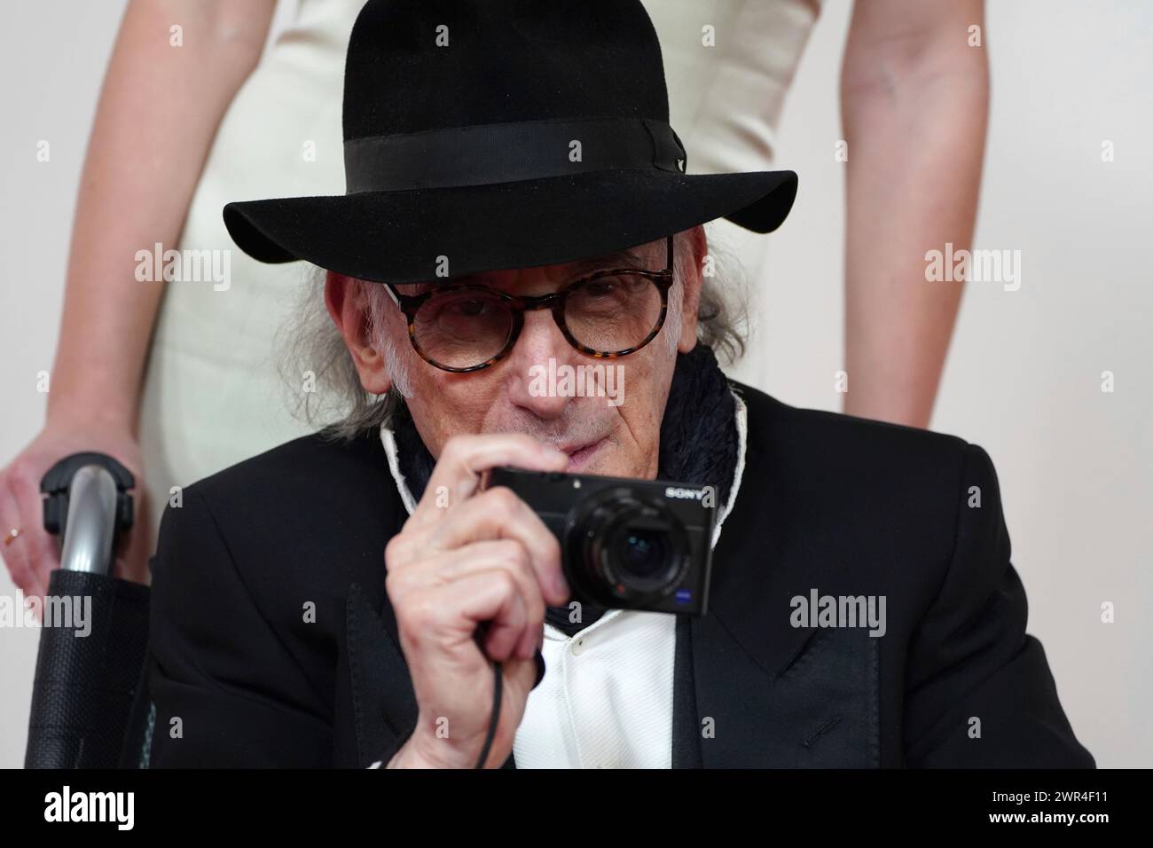 Edward Lachman arrives at the Oscars on Sunday, March 10, 2024, at the ...