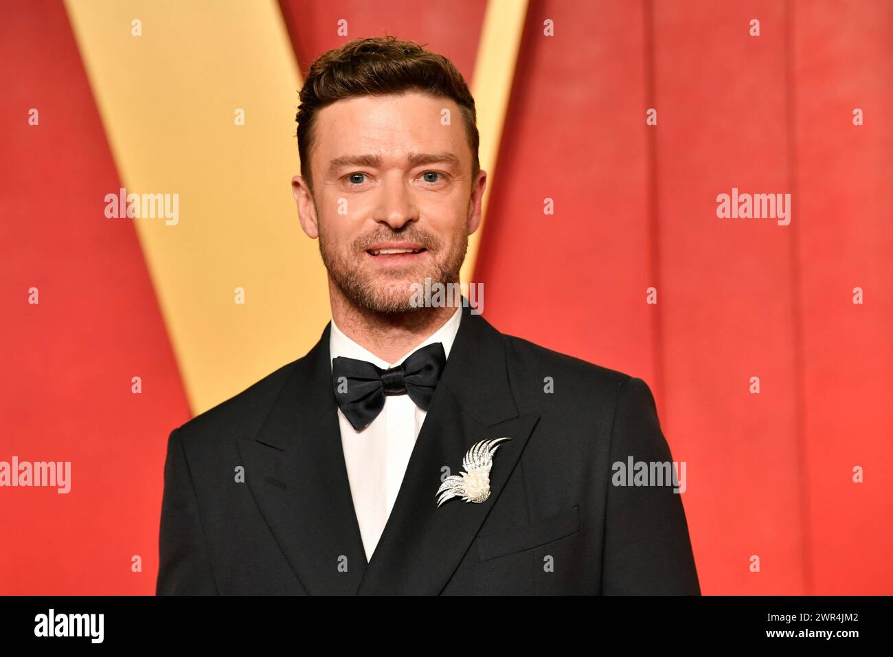 Justin Timberlake arrives at the Vanity Fair Oscar Party on Sunday ...