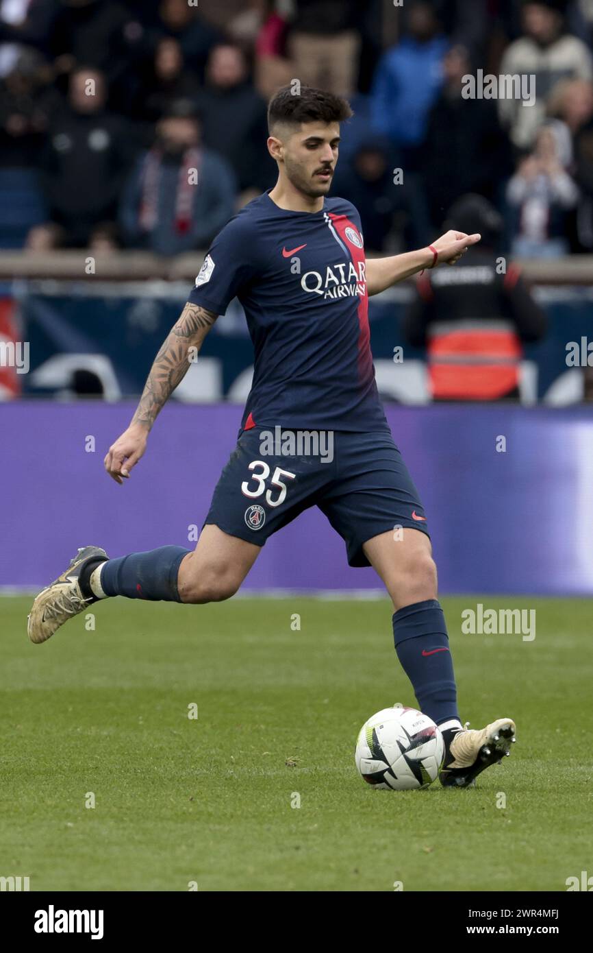 Lucas beraldo hi-res stock photography and images - Alamy