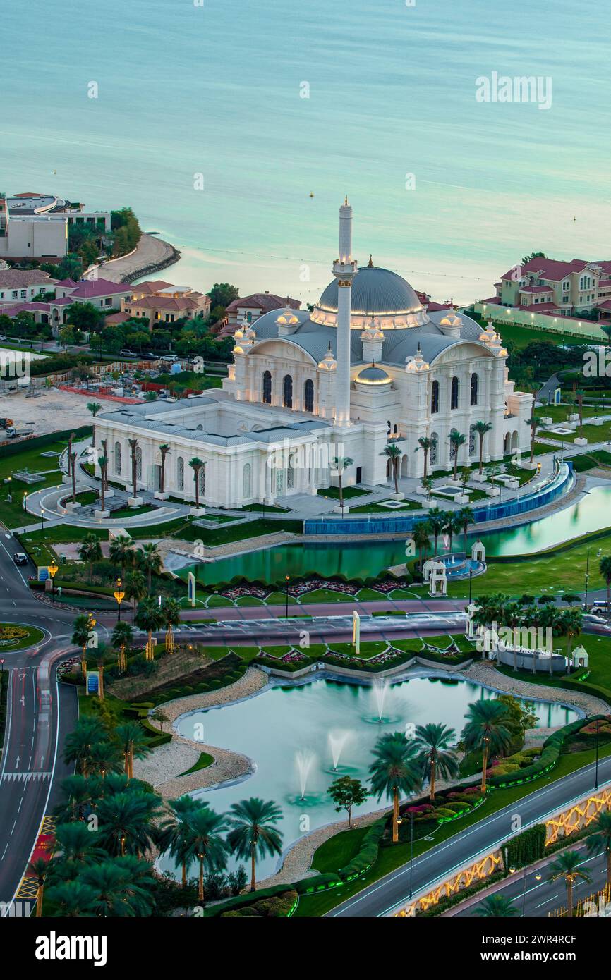 The newly opened Hamad bin Jassim Mosque | The Pearl Island Stock Photo ...