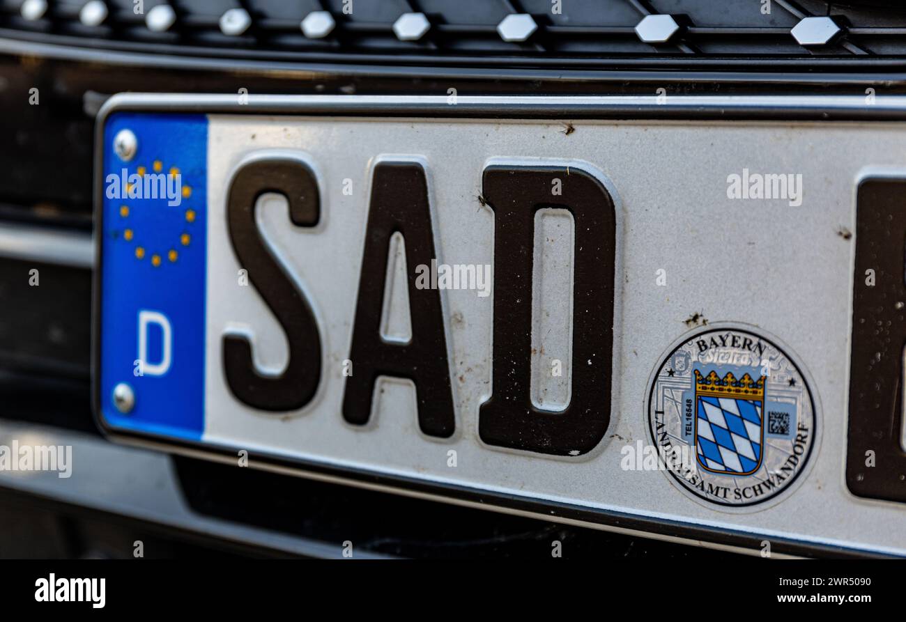 Die Abkürzung SAD aus Deutschland auf dem KFZ-Kennzeichen heisst, dass ...