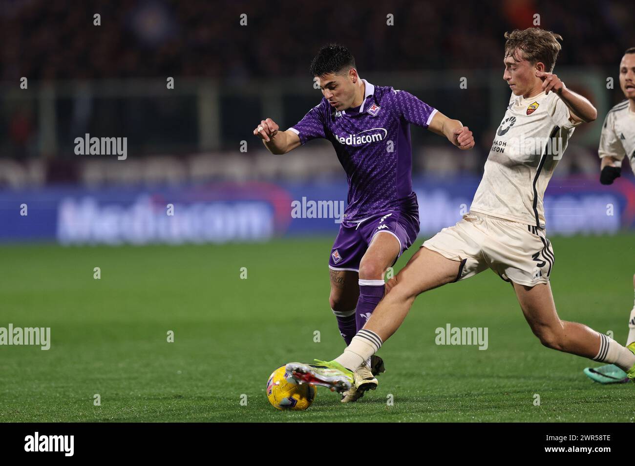 Dean huijsen roma hi-res stock photography and images - Alamy