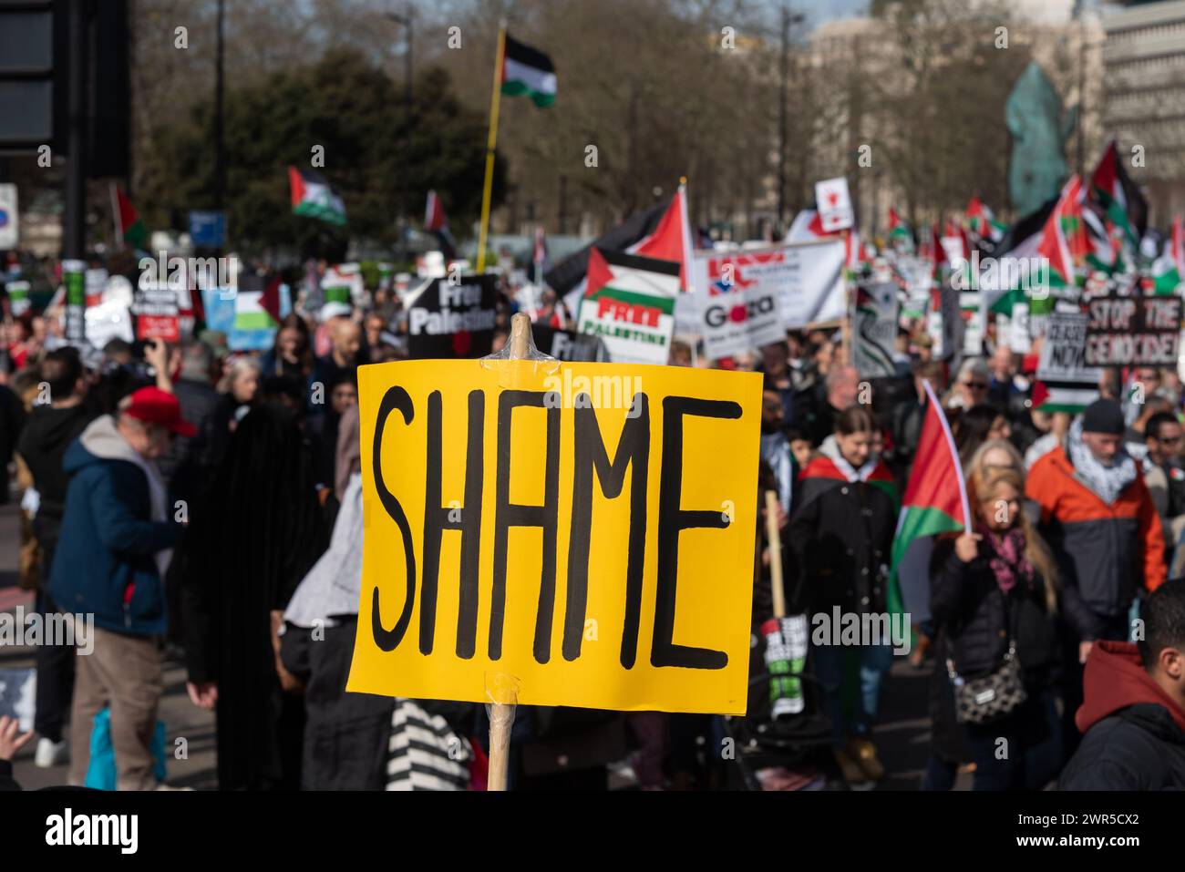 Pro palestine protest london hi-res stock photography and images - Alamy