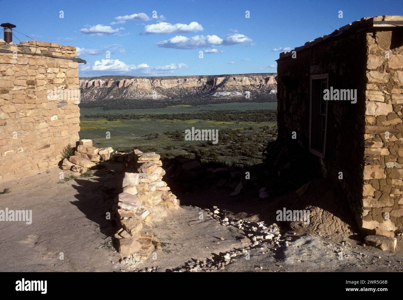 Acoma indian pueblo sky city hi-res stock photography and images - Alamy