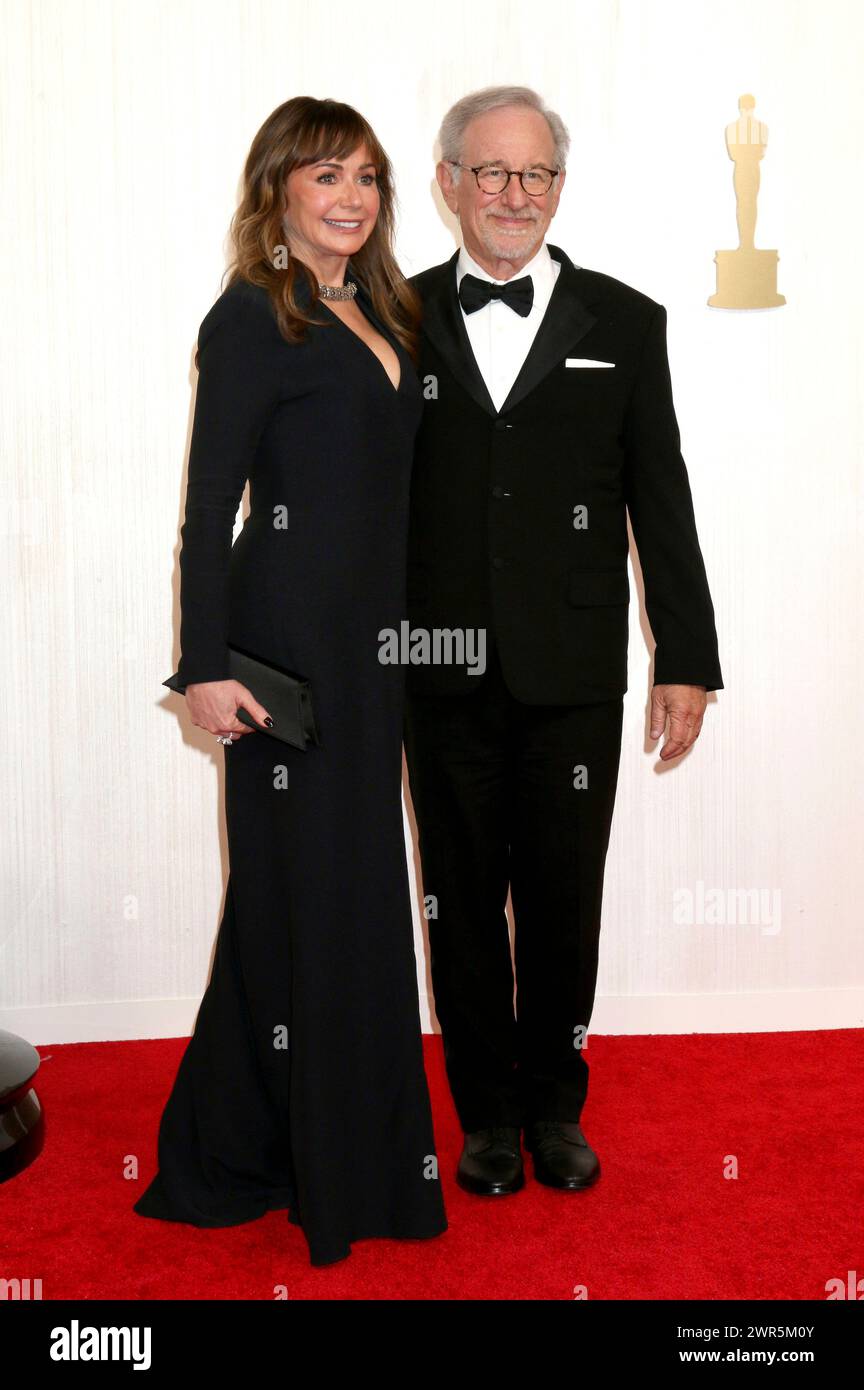 Kristie Macosko Krieger und Steven Spielberg bei der Oscar Verleihung ...