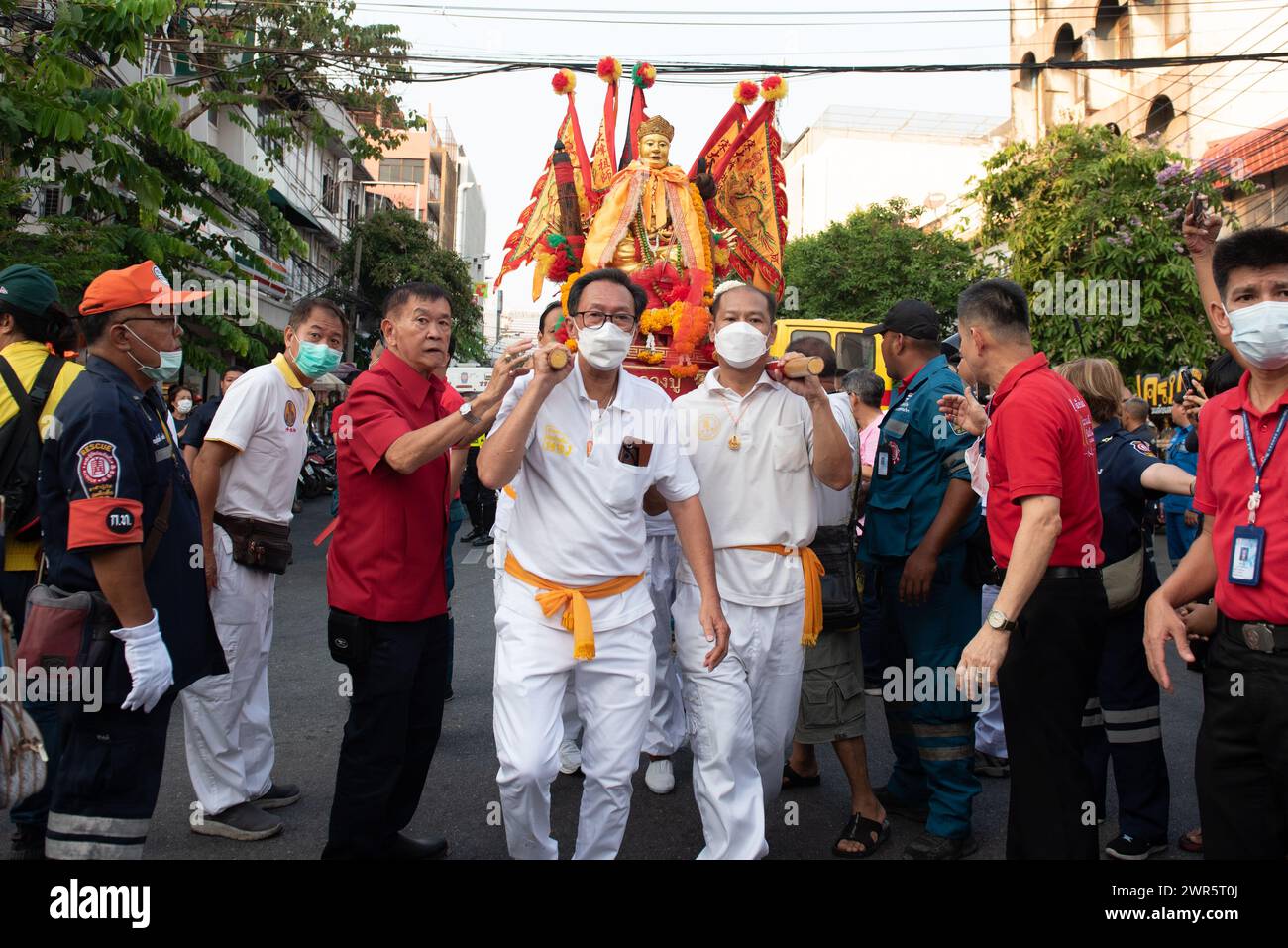 Believers parade a statue replica of Tai Hong Kong god, a deity and ...