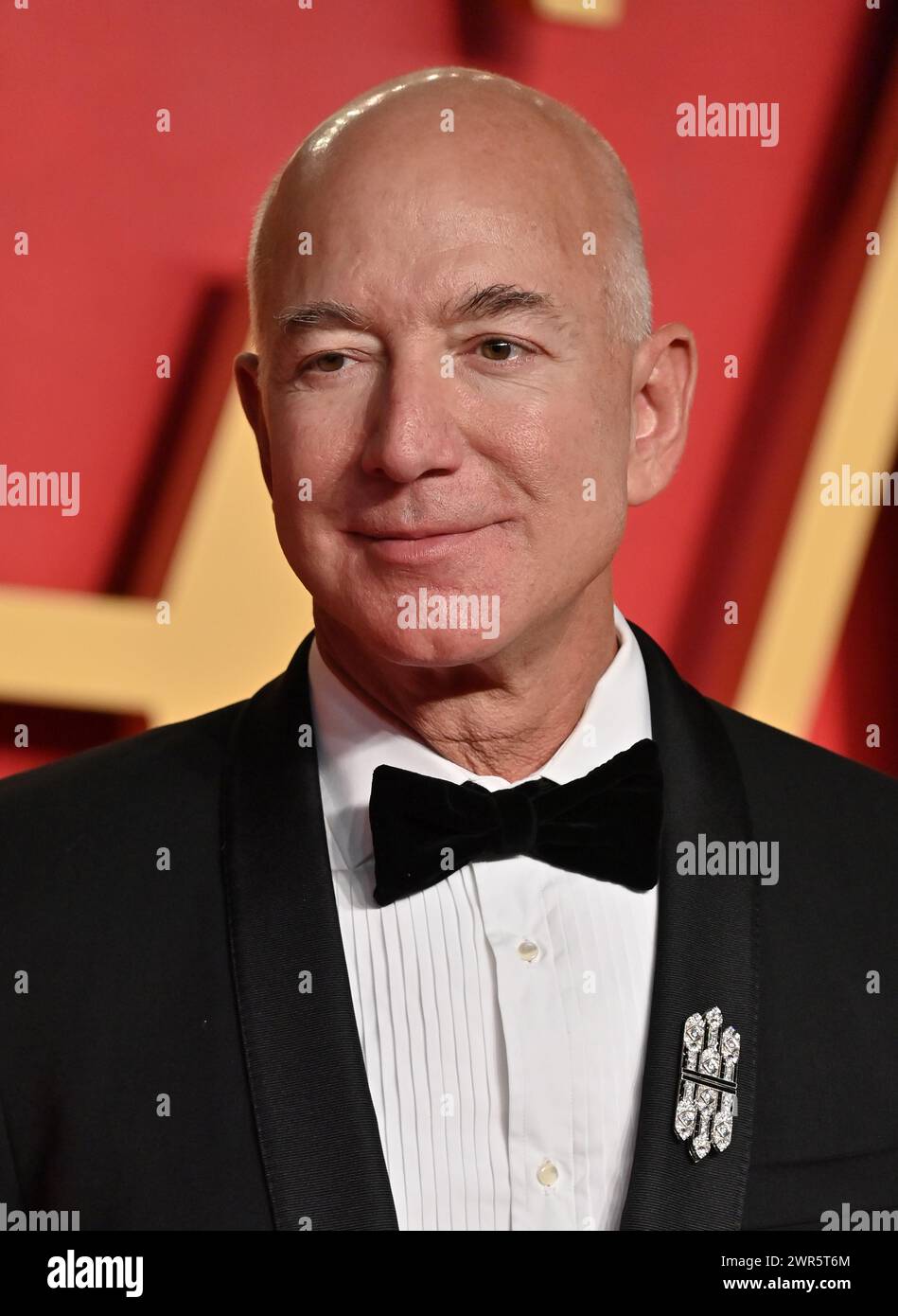 Beverly Hills, USA. 10th Mar, 2024. Jeff Bezos arriving at the Vanity ...