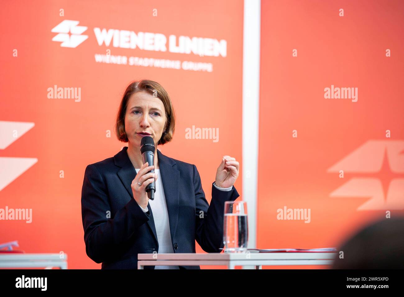 Senk hi-res stock photography and images - Alamy