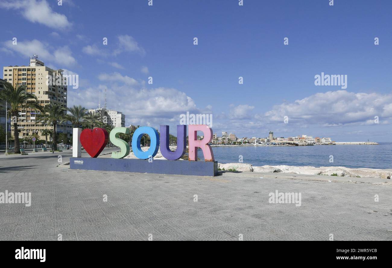 Sour south lebanon tyre israeli border maritime border amal hez hi-res ...