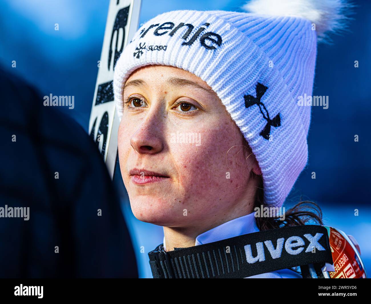 Viessmann Skispringen Weltcup Engelberg, Frauen: Die Siegerin des Skisprung Weltcups bei den ...