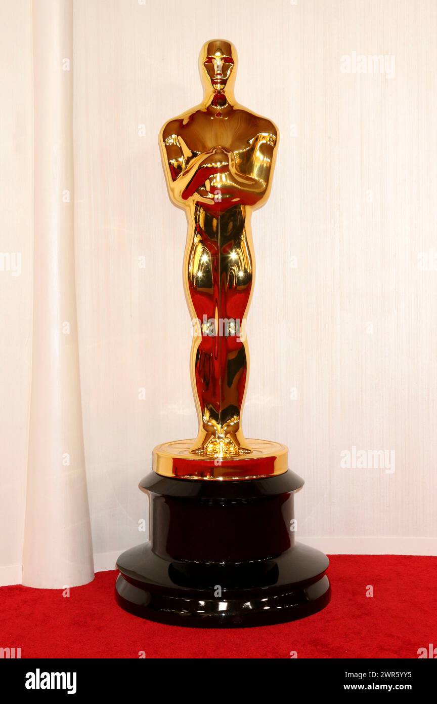 Die Trophäe bei der Oscar Verleihung 2024 / 96th Annual Academy Awards ...