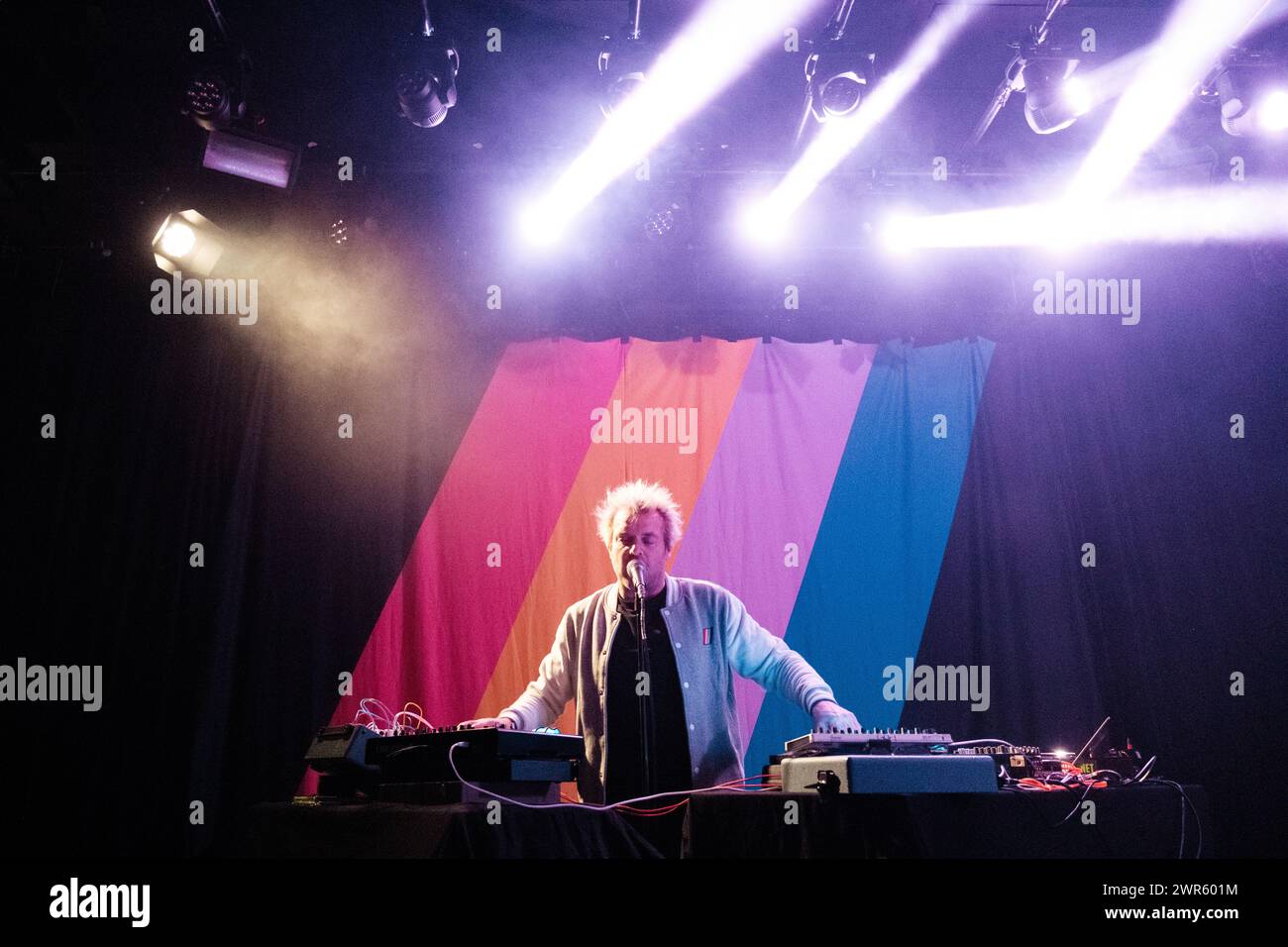 Simon henner hi-res stock photography and images - Alamy