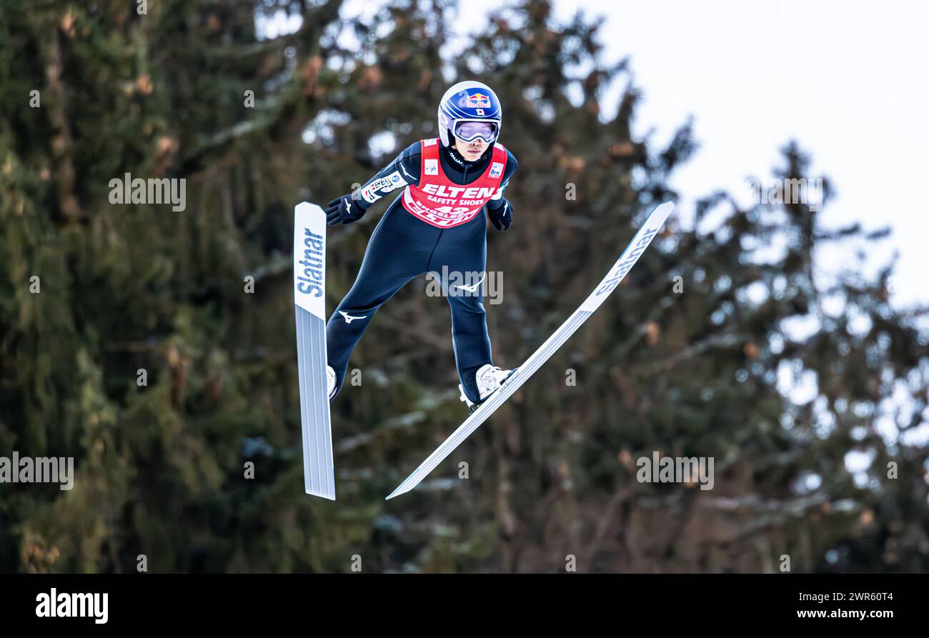 Viessmann Skispringen Weltcup Engelberg, Frauen: Die japanische ... Viessmann Skispringen Weltcup Engelberg, Frauen: Die japanische ...