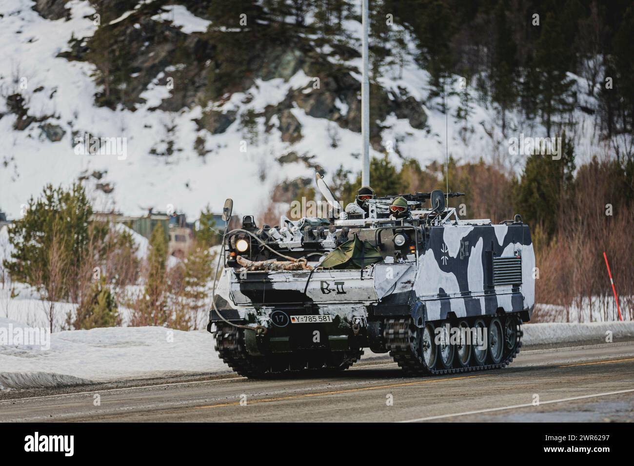 M113 armored vehicle hi-res stock photography and images - Alamy