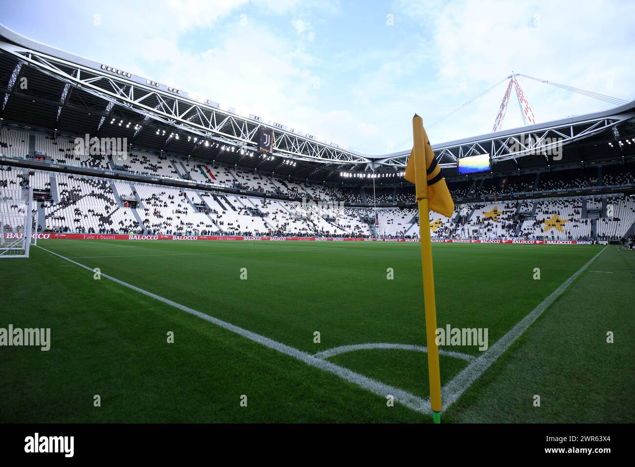 Juventus allianz stadium view hi-res stock photography and images - Alamy