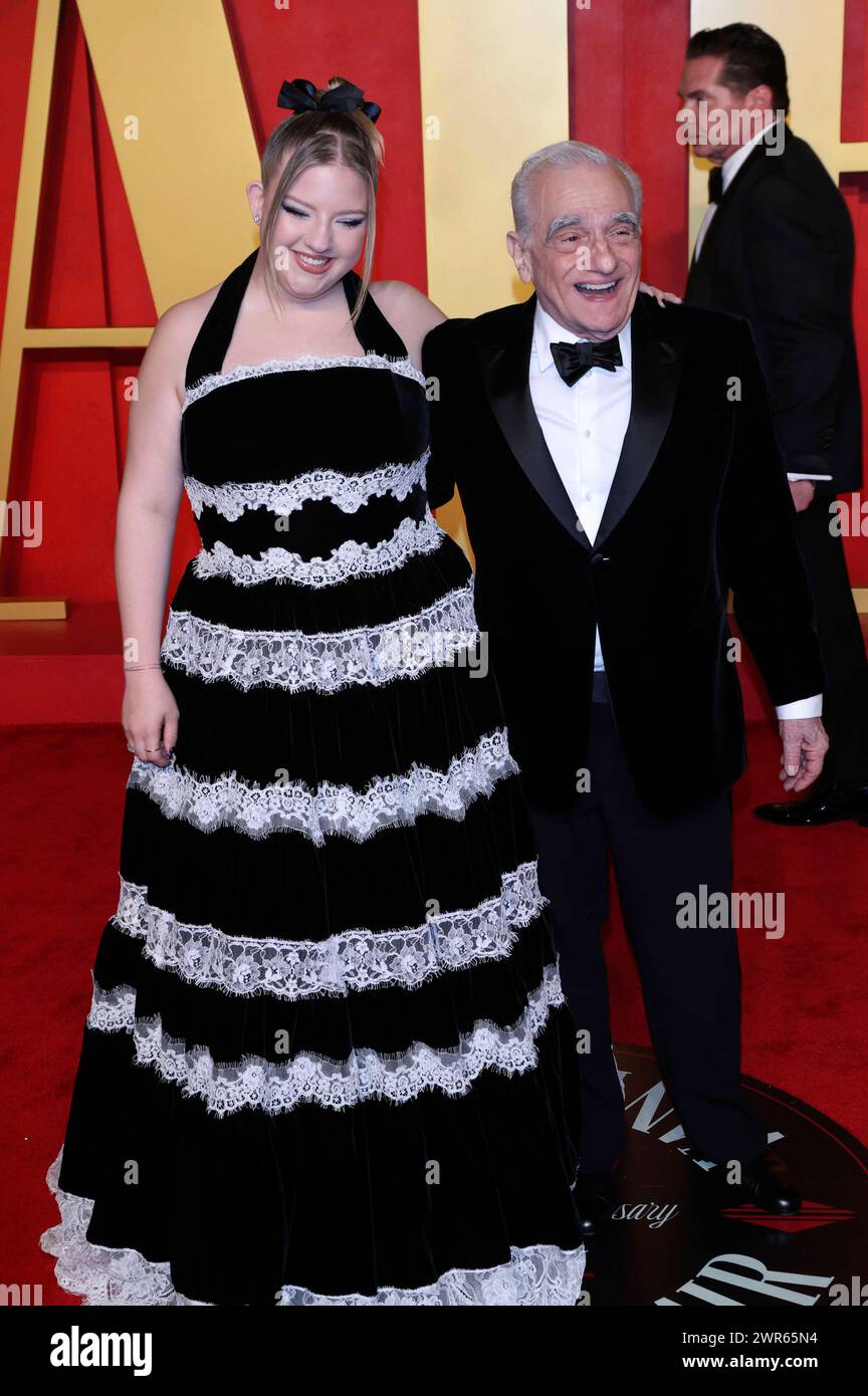 Francesca Scorsese mit Vater Martin Scorsese bei der Vanity Fair Oscar ...