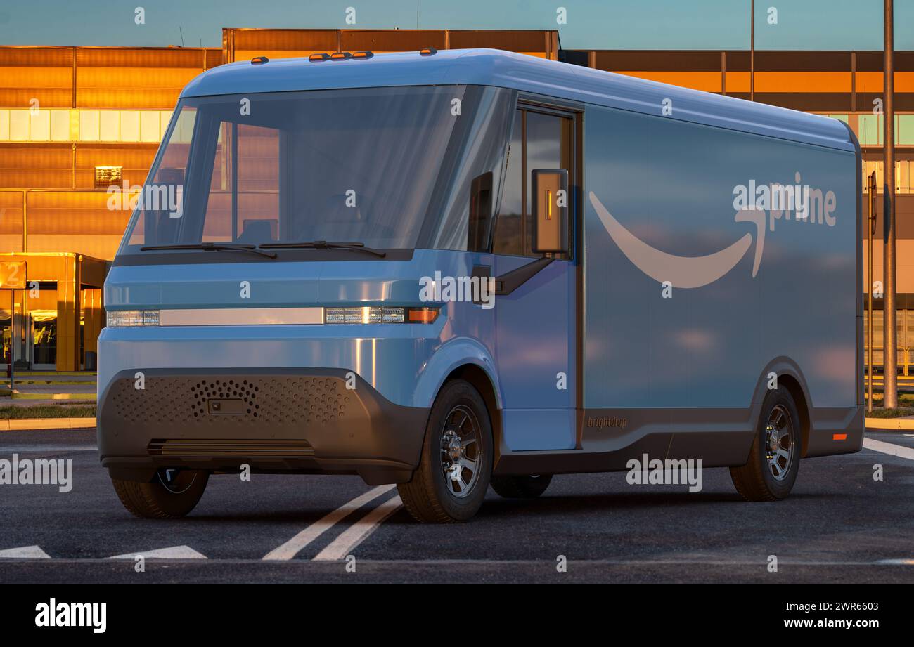 BrightDrop Zevo high-end electric van with Amazon logo Stock Photo - Alamy