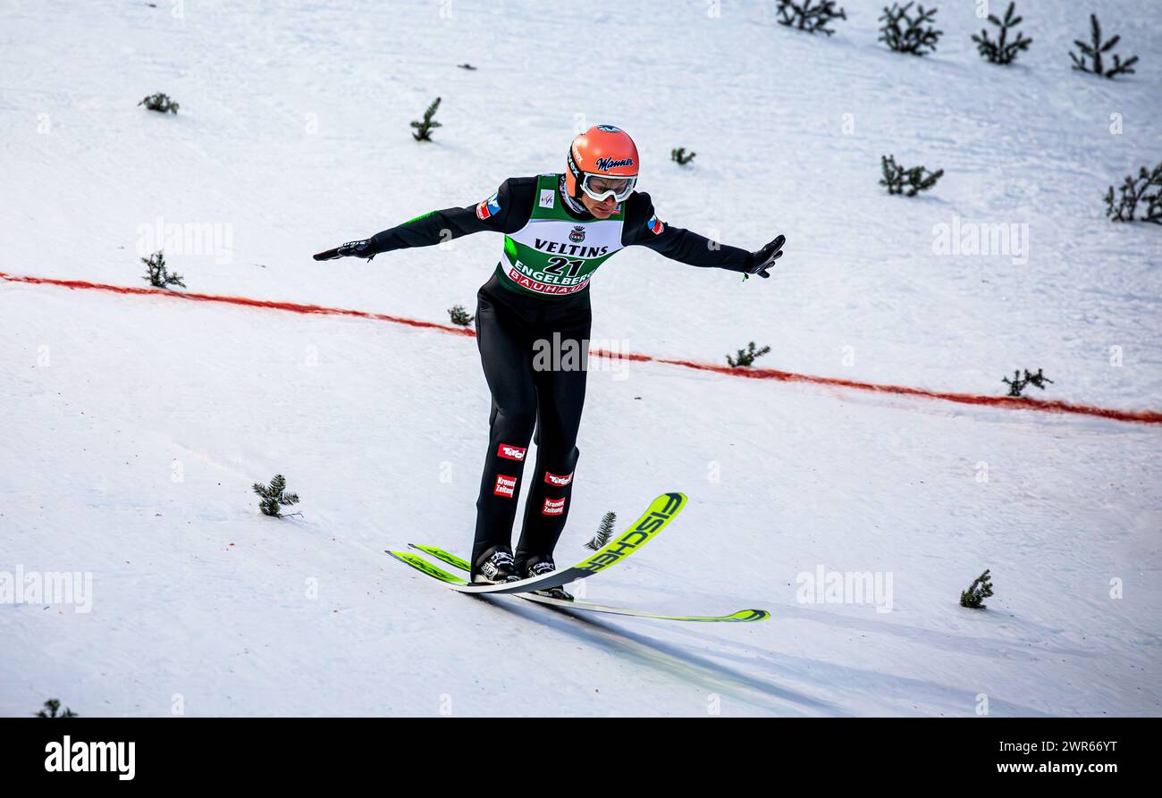 Viessmann Skispringen Weltcup Engelberg, Männer: Der österreichische ...