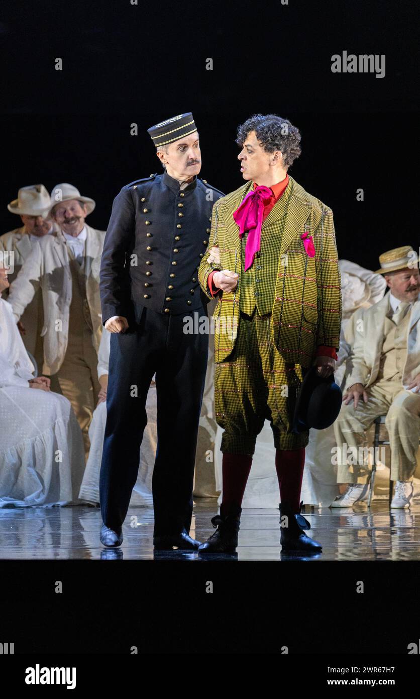 Michael clifton thompson hi-res stock photography and images - Alamy