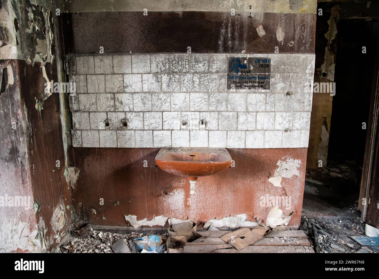 Old dilapidated building interior, urbex. Old dilapidated building ...