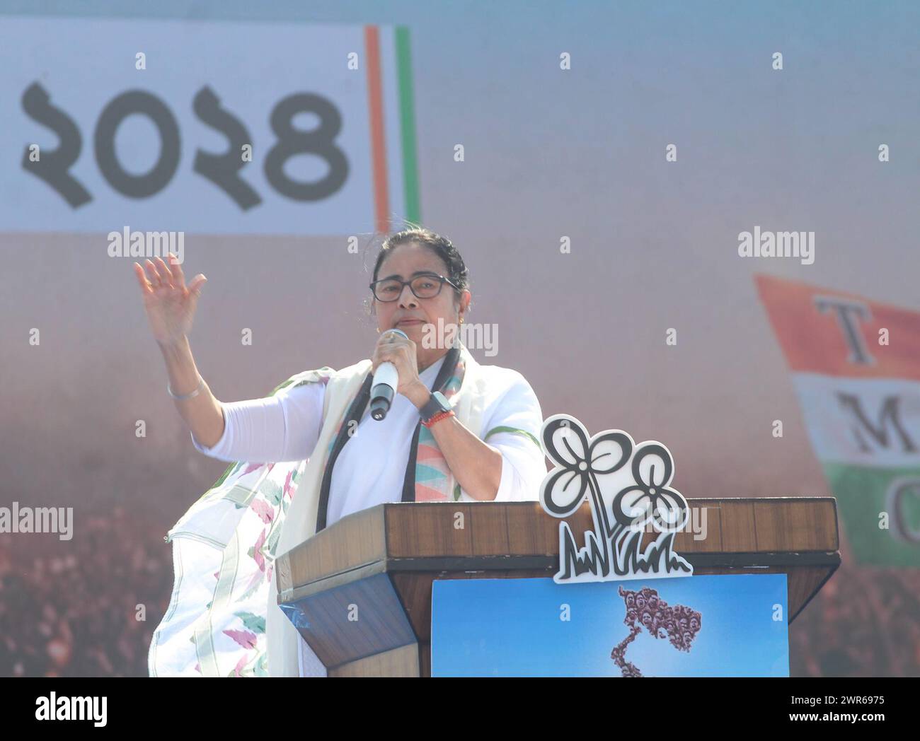 Kolkata, India. 10th Mar, 2024. Lok Sabha polls 2024 Chief minister Mamata Banerjee launch TMC ...