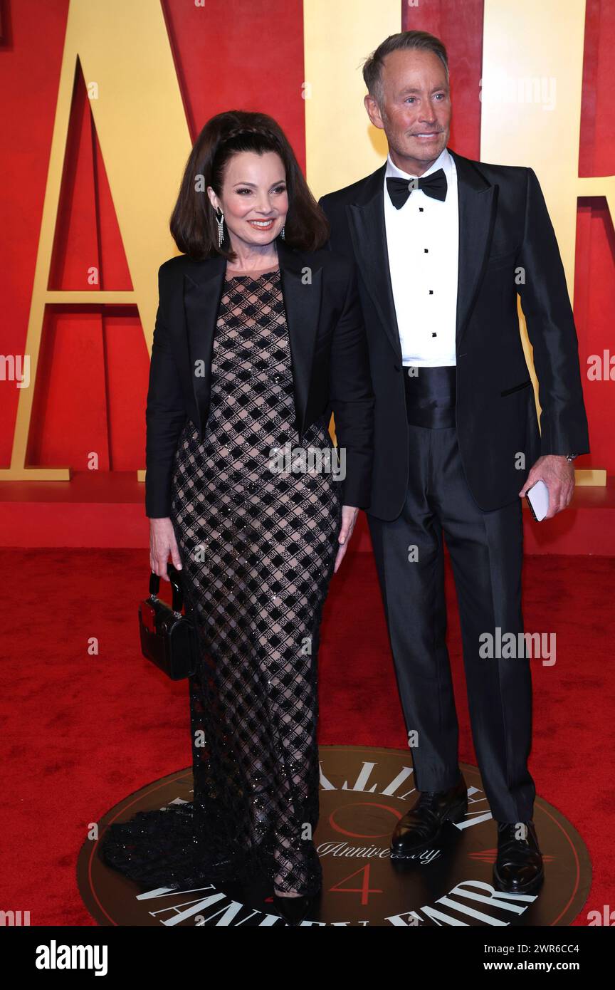 Peter jacobson and fran drescher hi-res stock photography and images ...