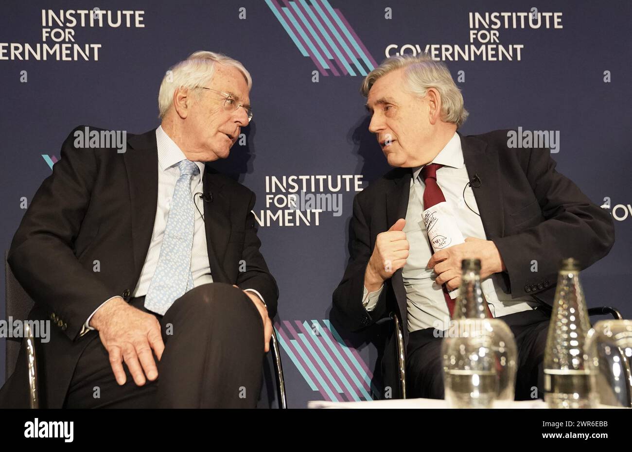 Former prime minister John Major (left) and former prime minister ...