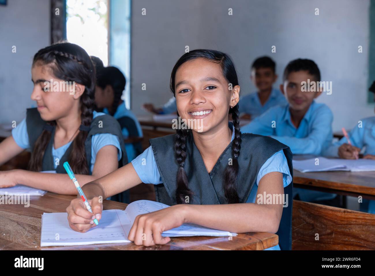 Indian rural village primary school hi-res stock photography and images ...