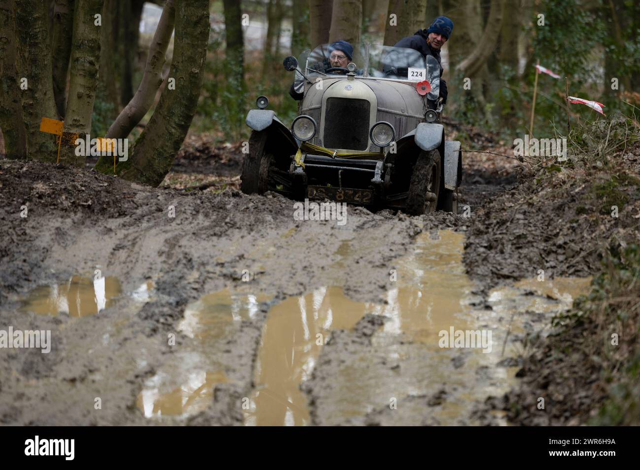 06/03/22 Tim Kneller - Morris Bullnose Oxford Members of the Vintage ...