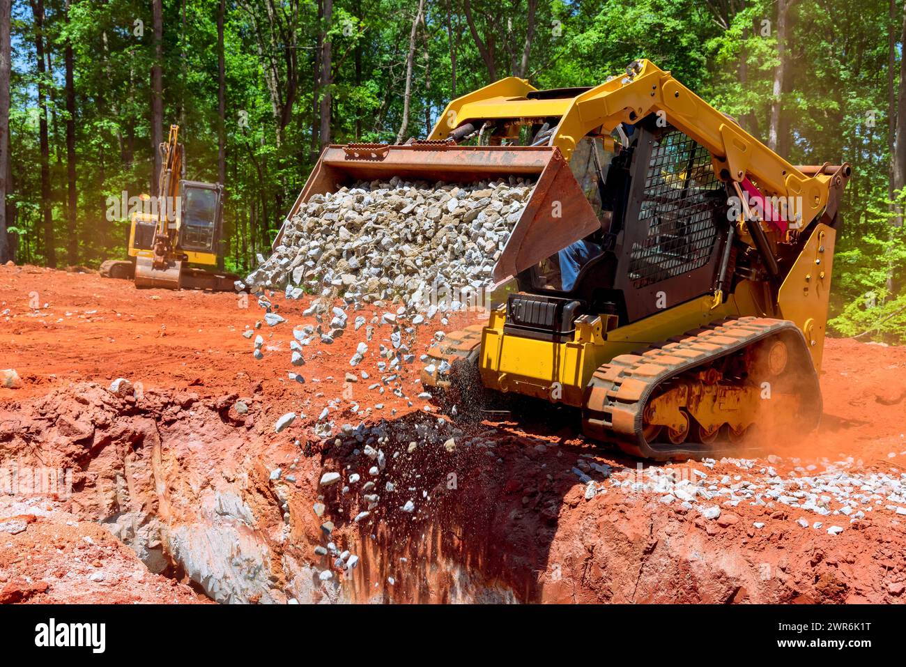 Bucket operation hi-res stock photography and images - Alamy