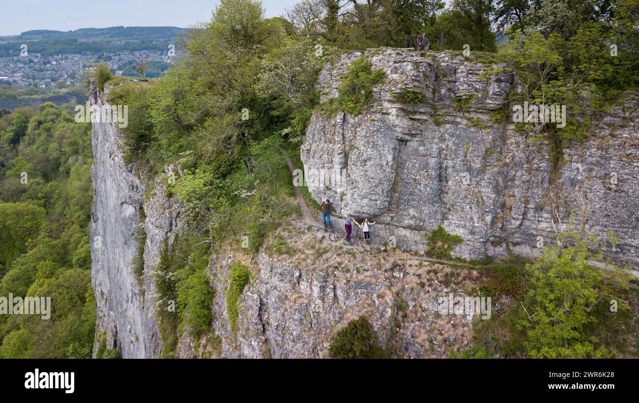 19/05/19 ***With video*** Where eagles dare - a family brave a walk ...