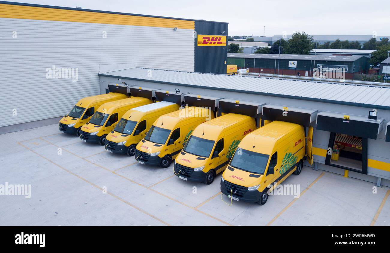 30/06/21 Courier drivers at DHLÕs Leeds depot take charge of a fleet of ...
