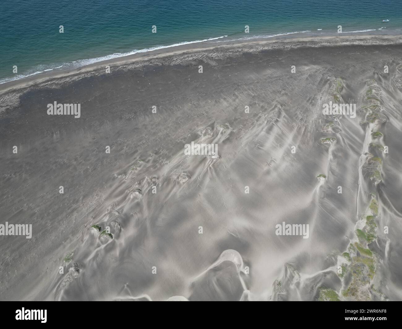sand dunes desert by the pacific ocean in Puerto chale magdalena bay ...