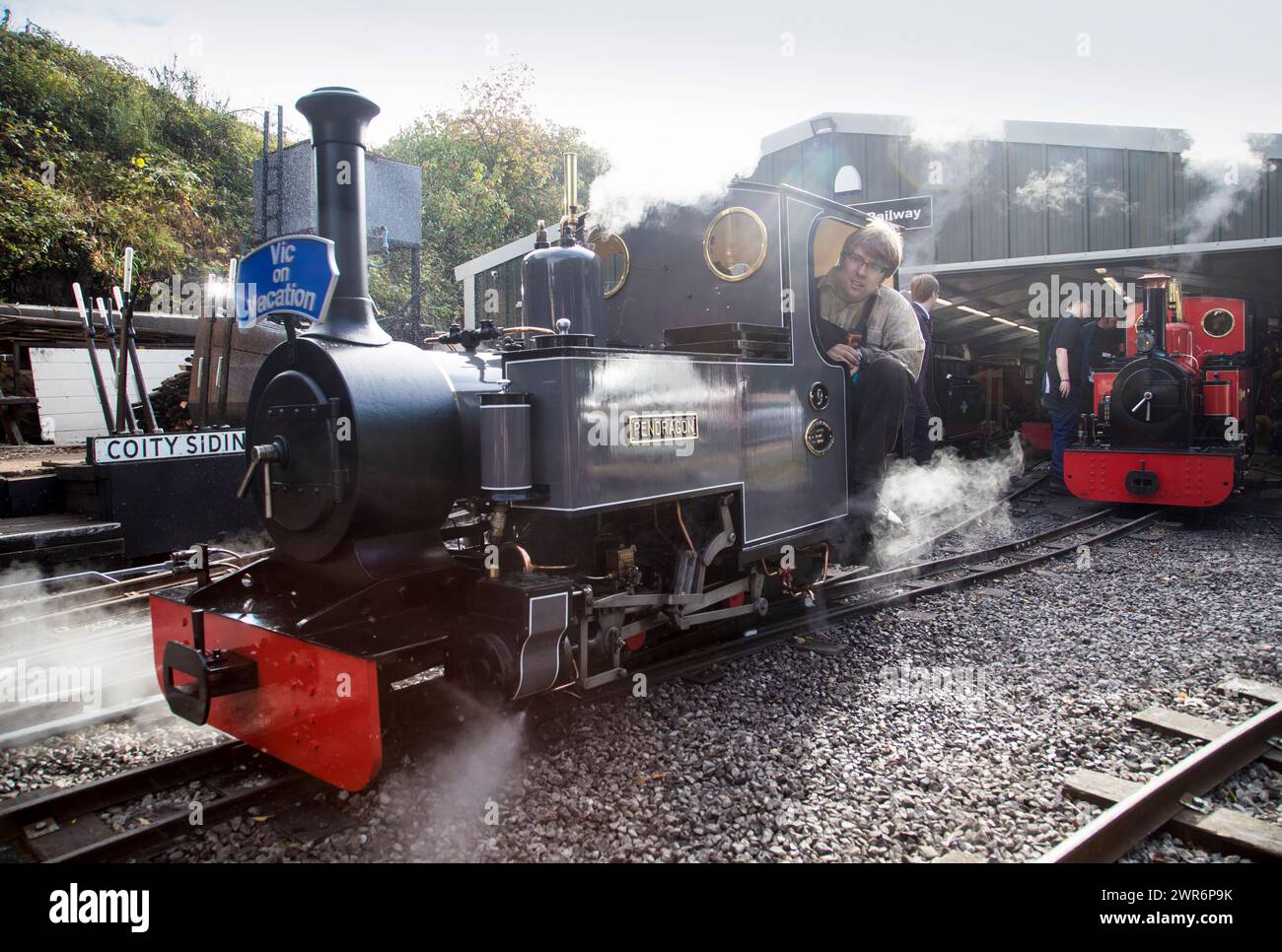 15/09/18 Minature steam engines gather for this weekend's Rudyard Lake ...