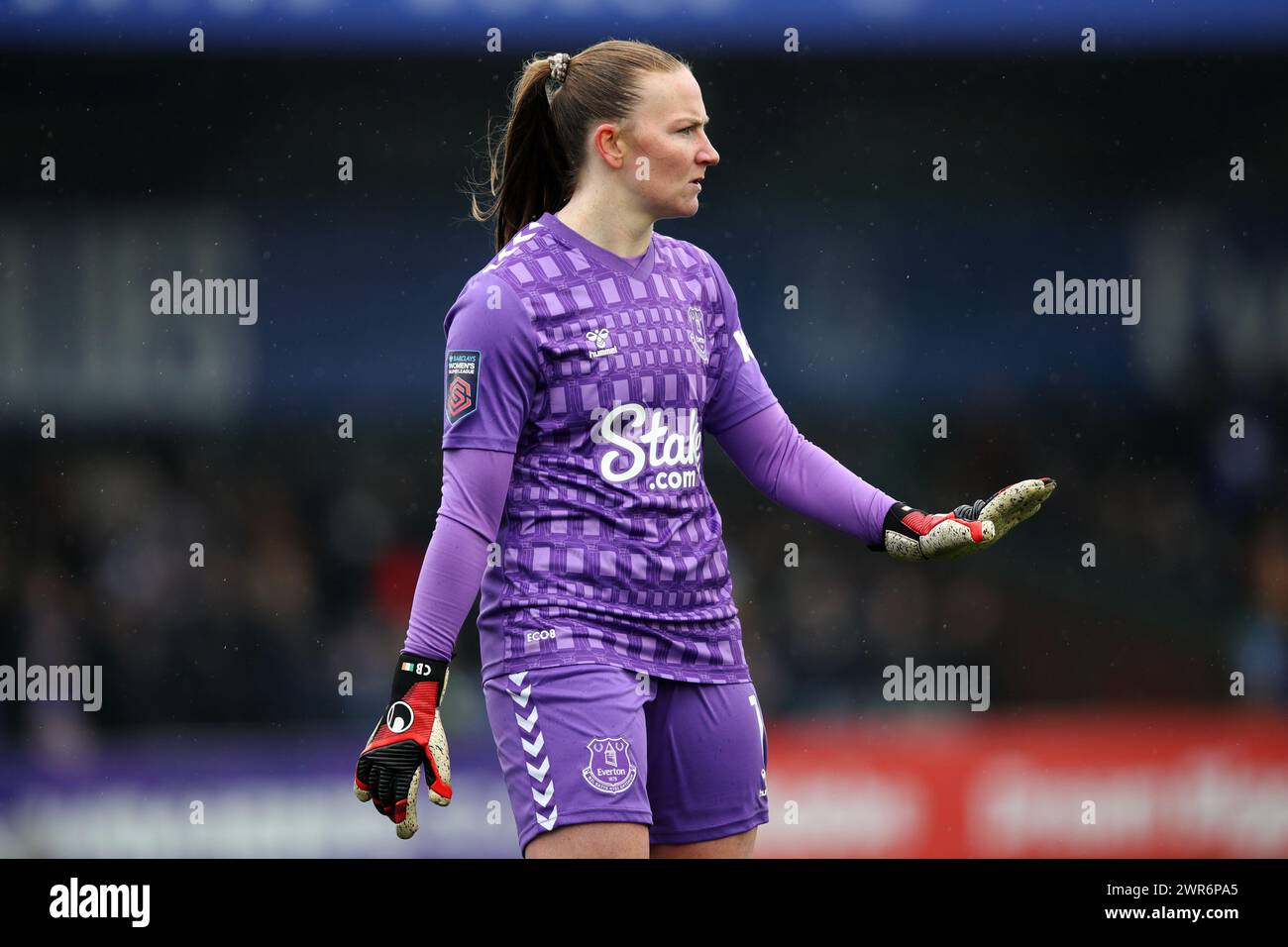 Everton goalkeeper courtney brosnan react during the adobe women's fa ...