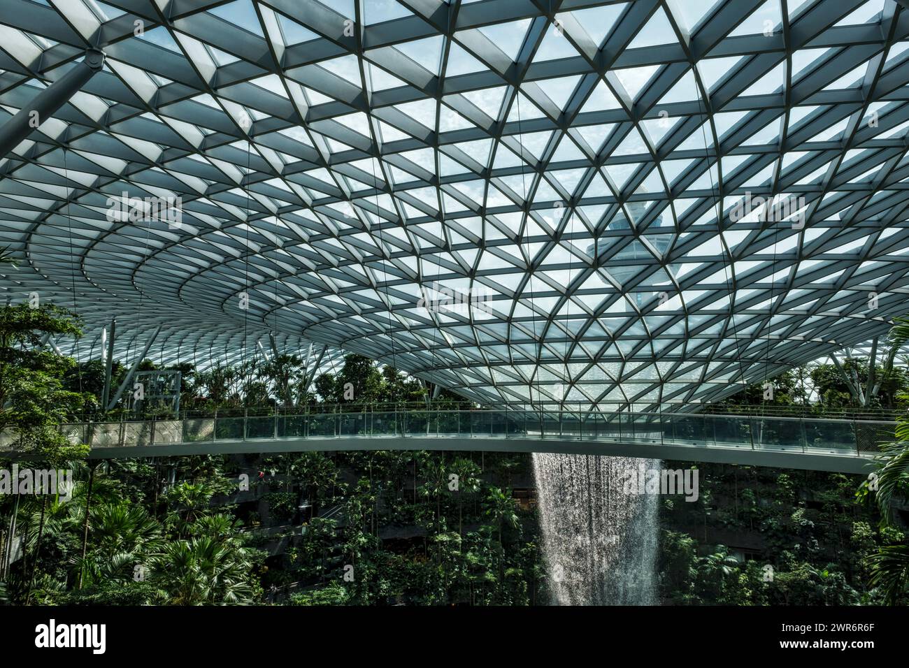 The Rain Vortex, indoor waterfall, Jewel Changi airport, Singapore ...