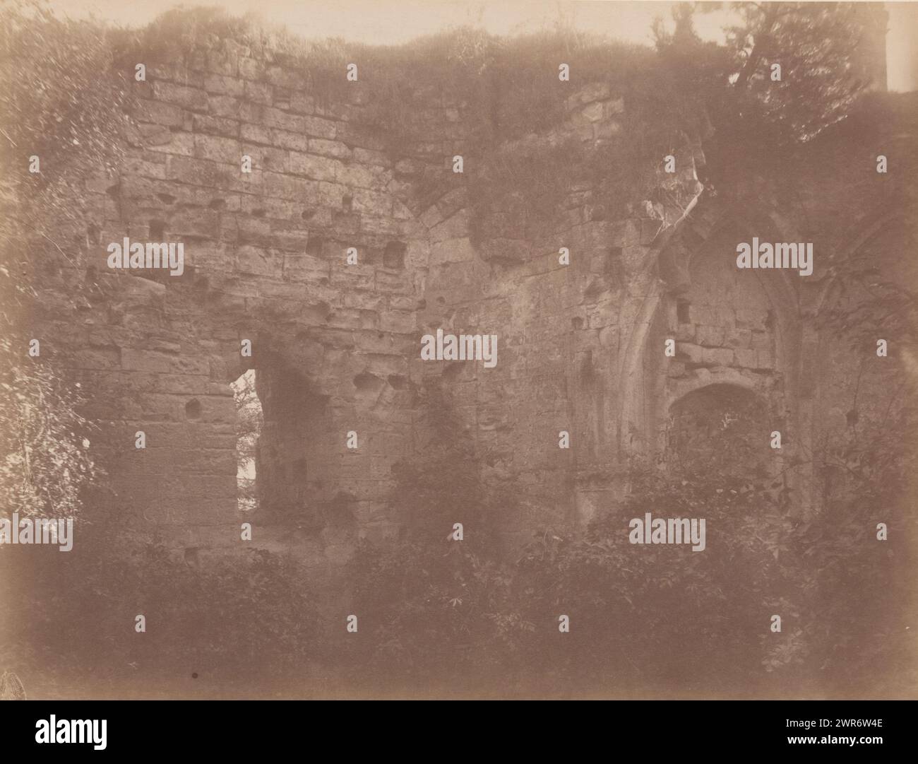 Chapel of the castle ruins in Valkenburg, anoniem (Monumentenzorg ...
