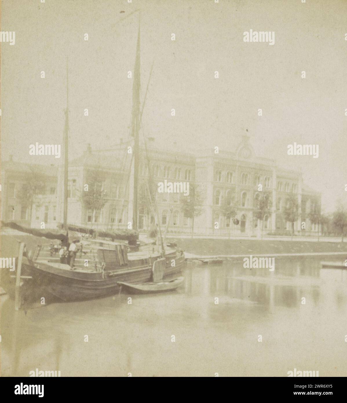 Het stads ziekenhuis hi-res stock photography and images - Alamy