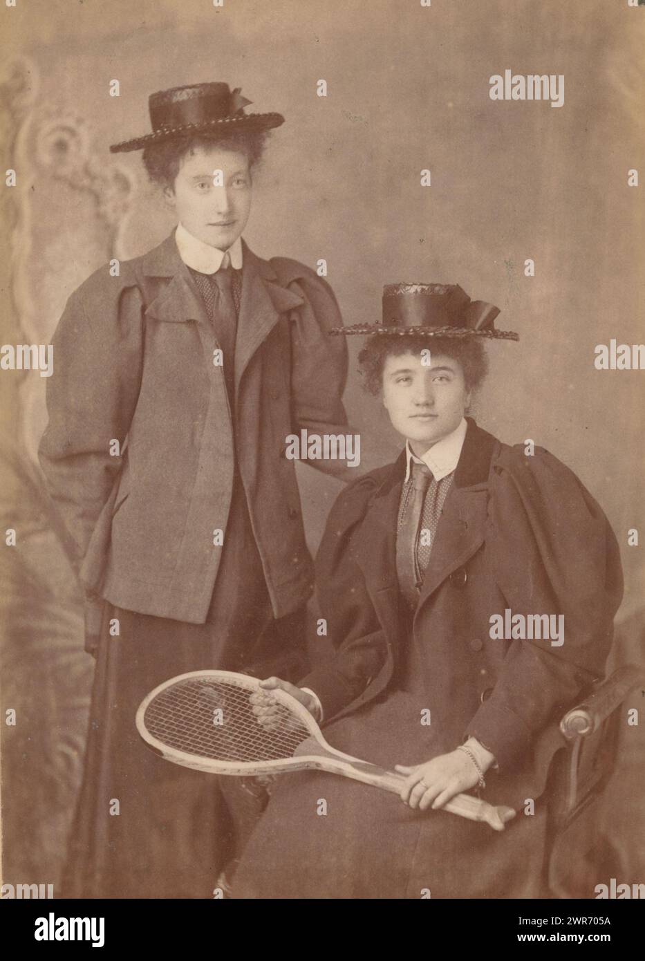 1900 tennis hi-res stock photography and images - Alamy