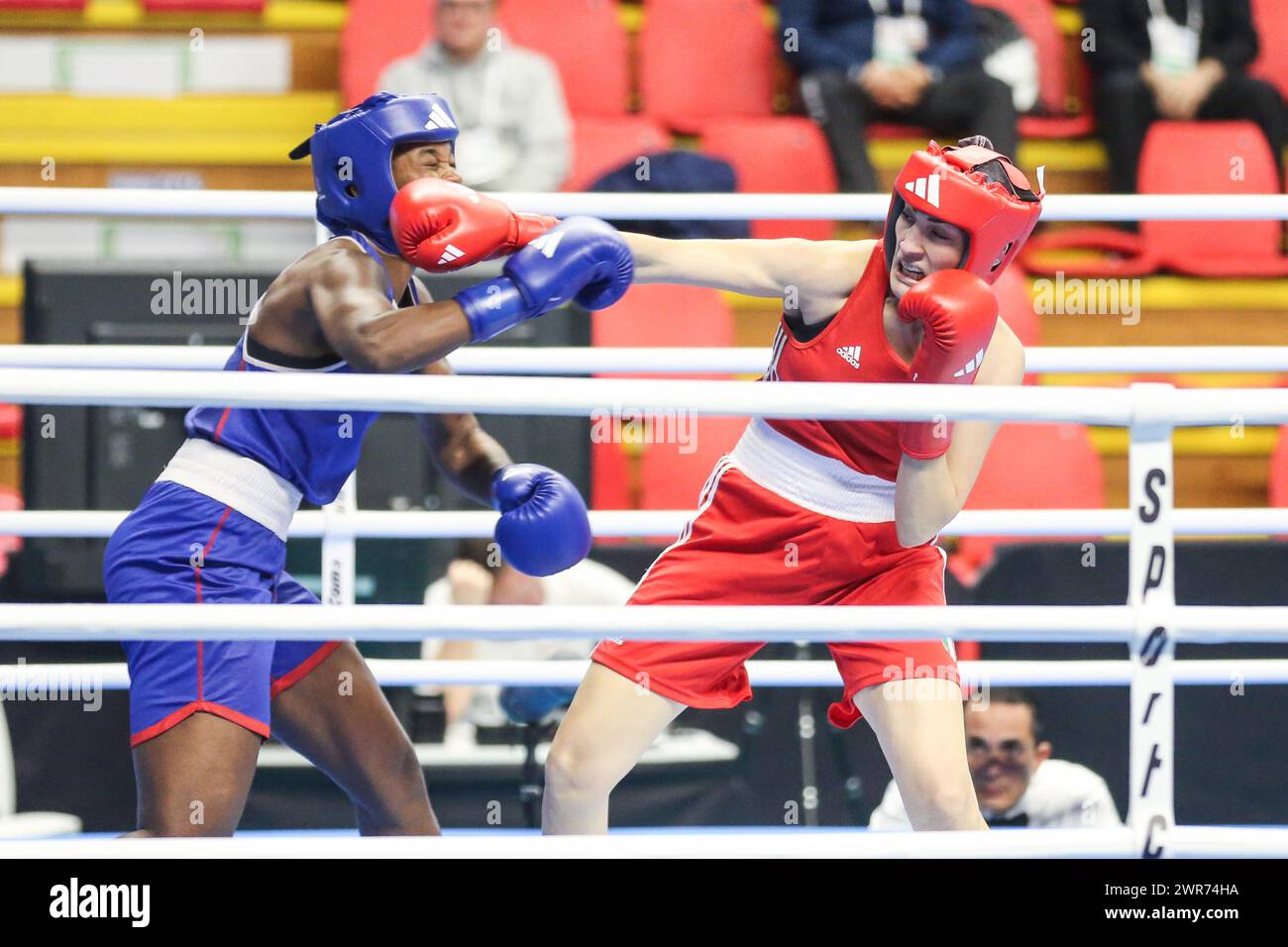 Angela Carini and Ivanusa Moreira during Boxing Road to Paris , Boxing ...