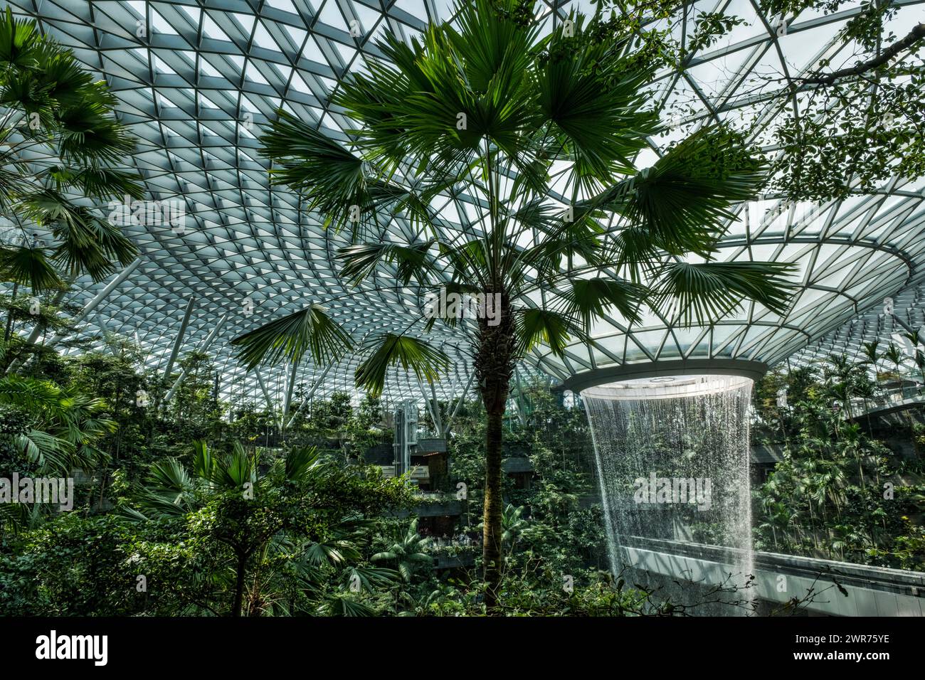The Rain Vortex, indoor waterfall, Jewel Changi airport, Singapore ...