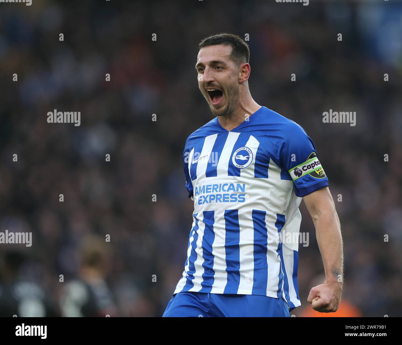 Lewis dunk goal hi-res stock photography and images - Alamy