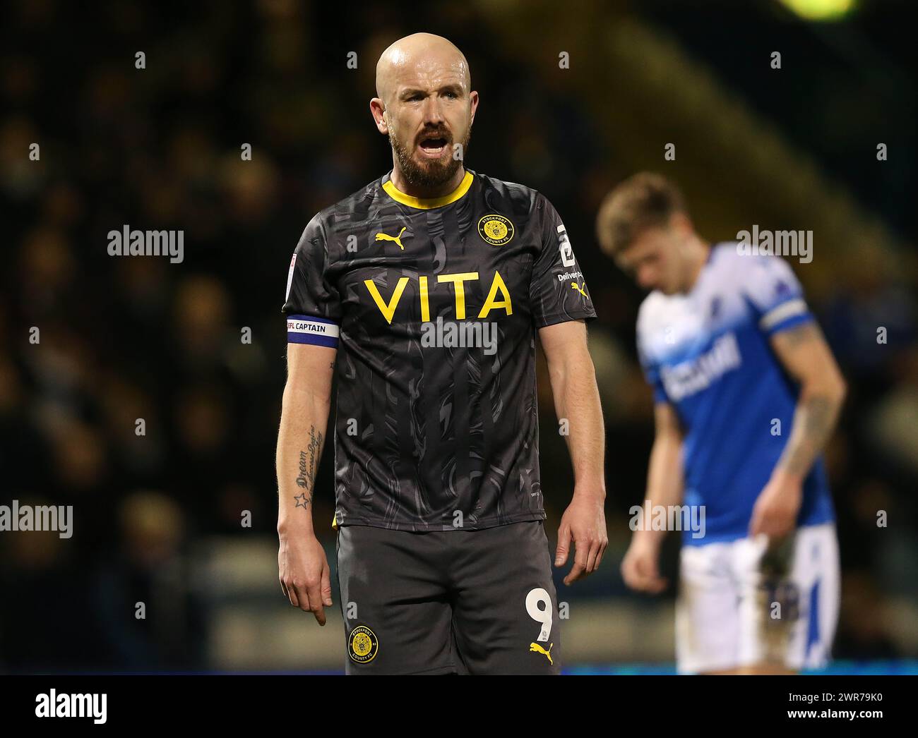 Gillingham v stockport county hi-res stock photography and images - Alamy