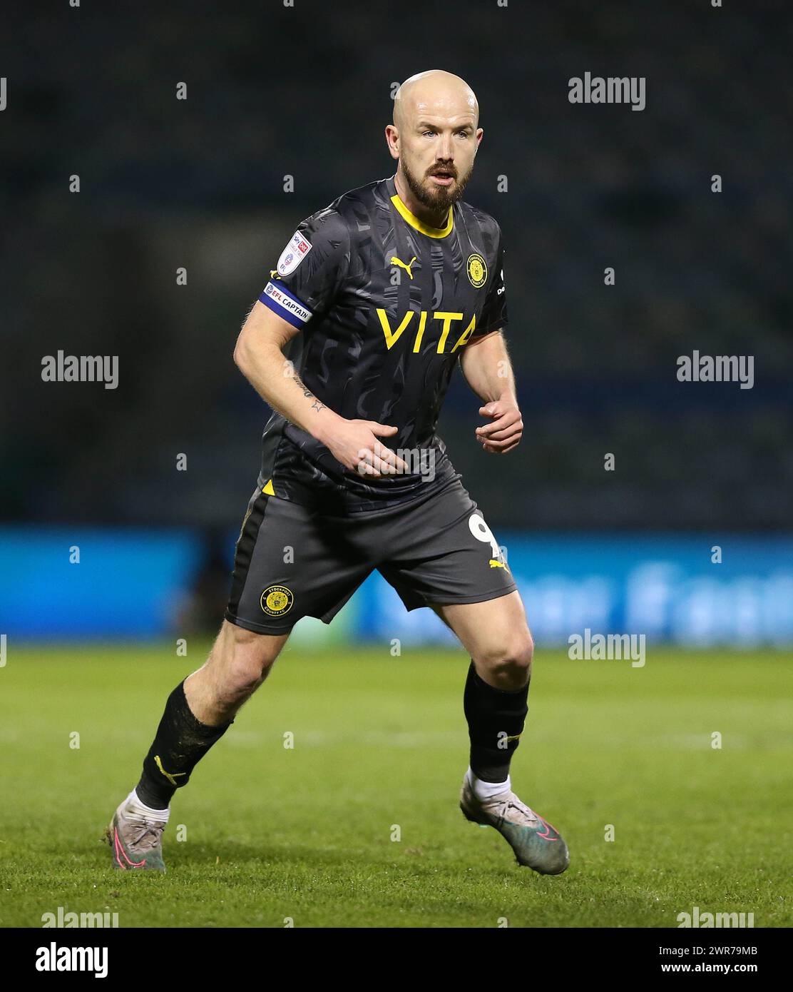 Gillingham v stockport county hi-res stock photography and images - Alamy
