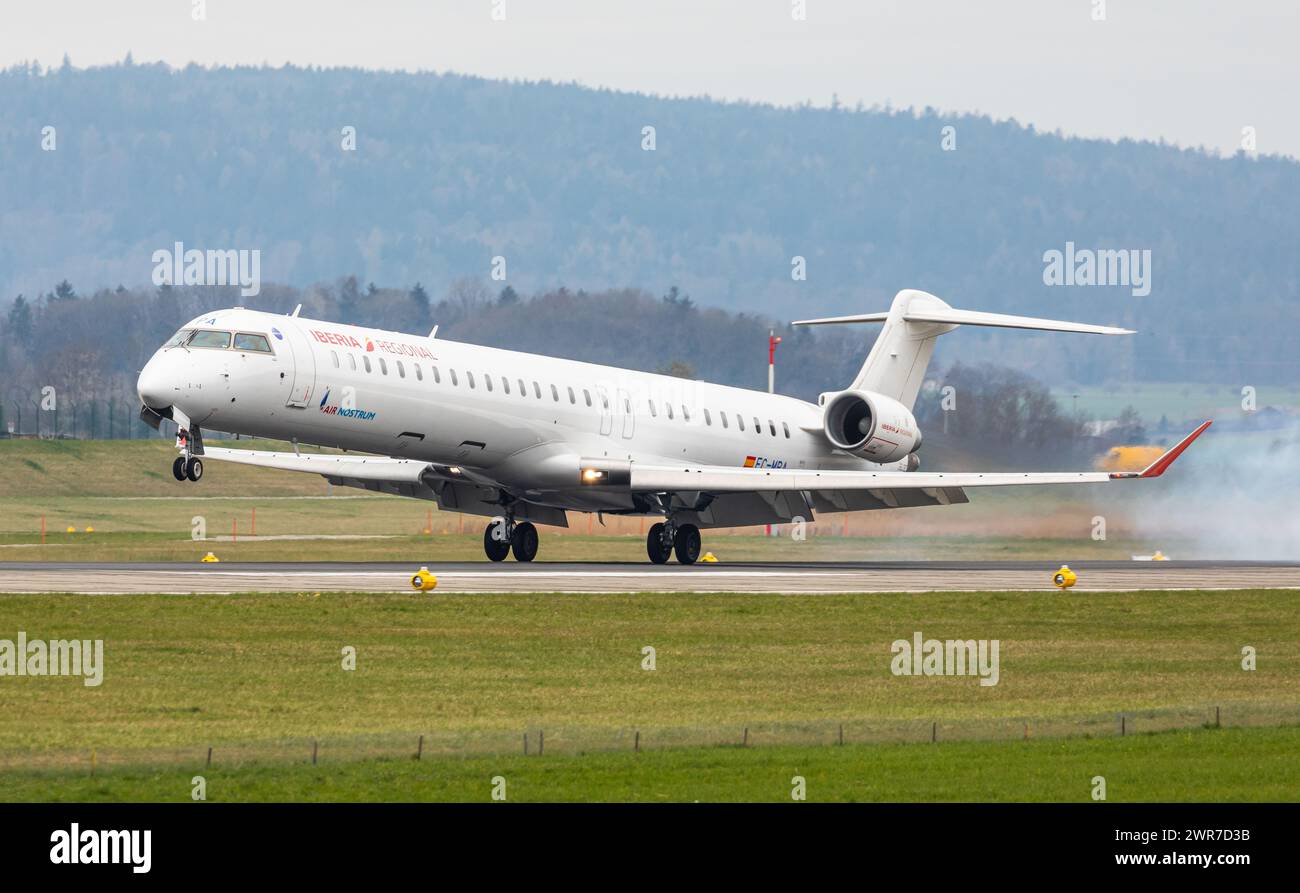 Lineas aereas de mediterraneo hi-res stock photography and images - Alamy