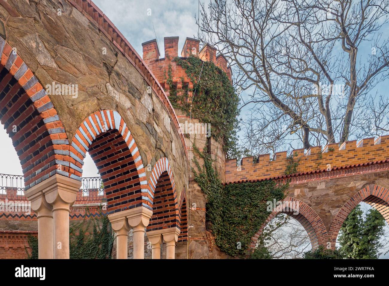 fortification, castle, historic, monument, history, old, landmark ...