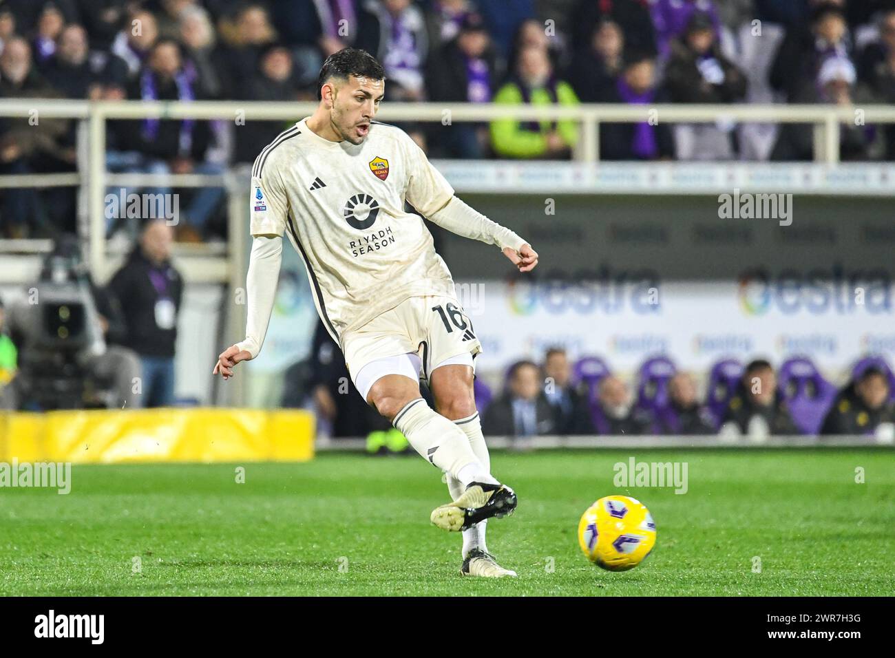 Paredes roma hi-res stock photography and images - Alamy