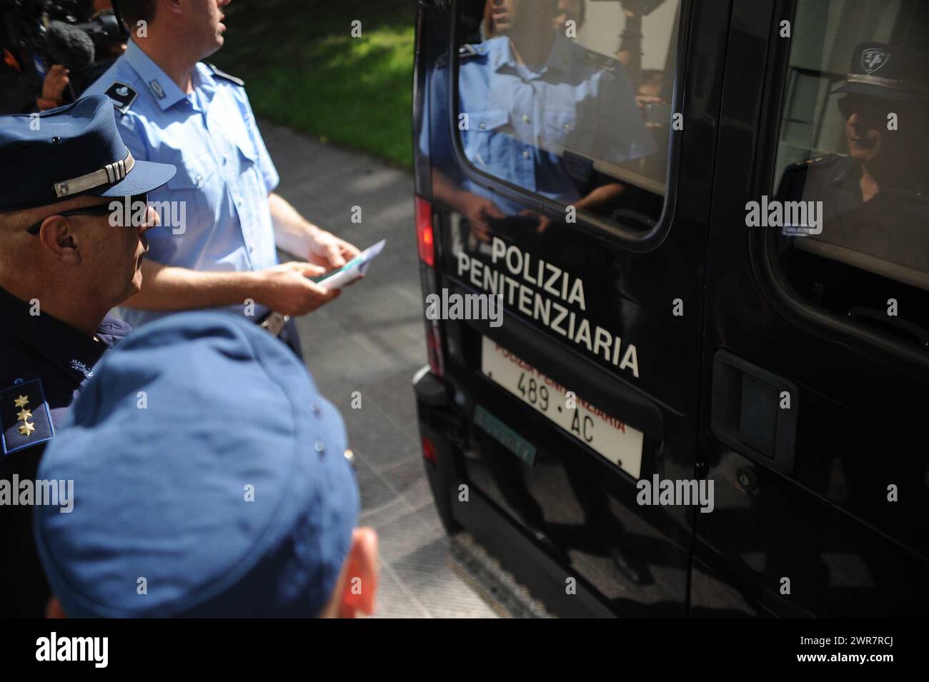 Carcere Polizia Penitenziaria secondini carceri casa circondariale ...