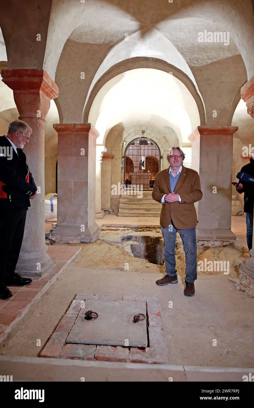 Quedlinburg, Germany. 11th Mar, 2024. State archaeologist Harald Meller ...